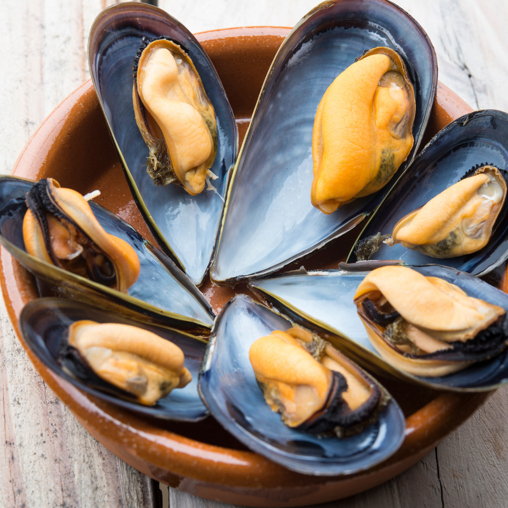 Easiest Way To Cook Mussels Fresh Mussels | The Old Ship Aground ...